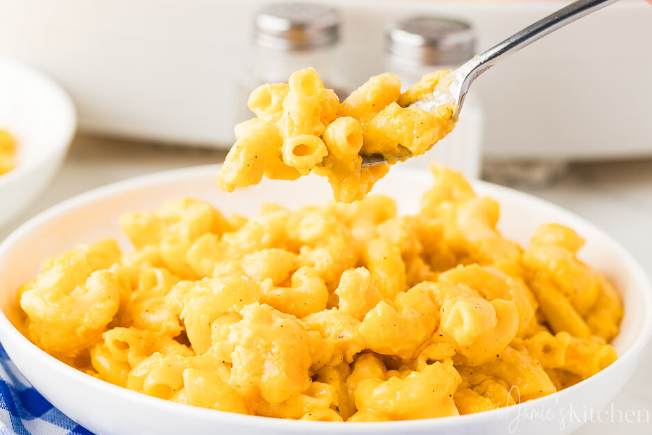 Mama's Baked Mac & Cheese - In Jamie's Kitchen